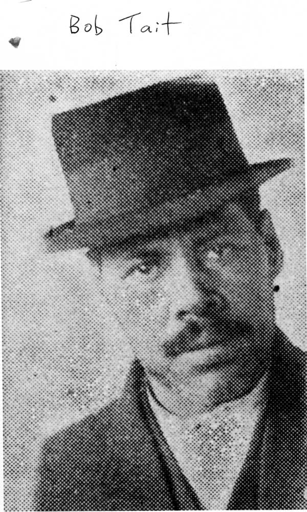 The murder of Chief Malcolm MacLennan and nine year old George Robb ...