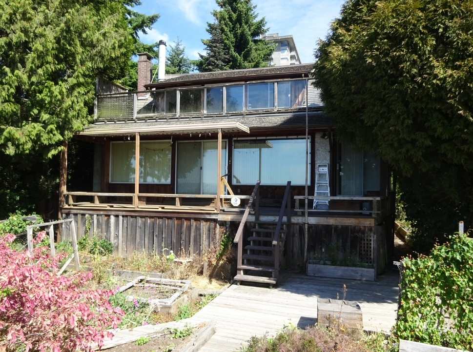 West Vancouver's Navvy Jack House | Eve Lazarus