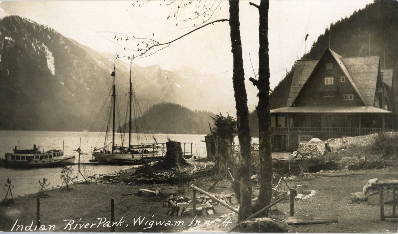 A postcard from the Wigwam Inn | Eve Lazarus